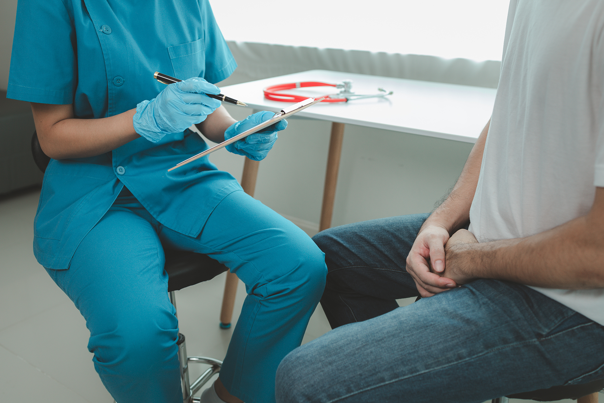 Understanding Testicular Cancer Symptoms Risk Factors And Treatment